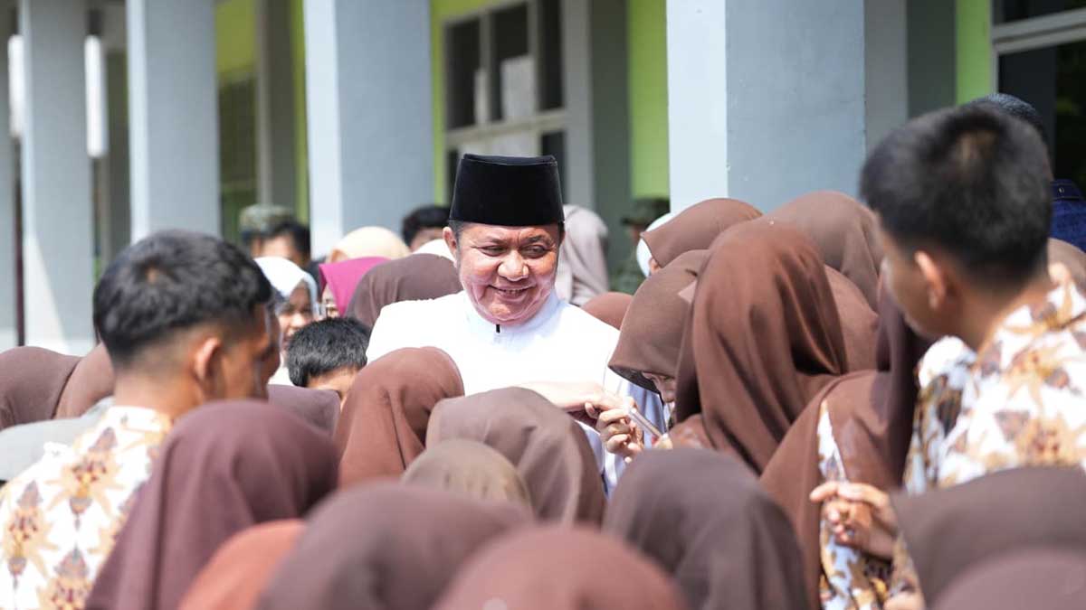Resmikan SMAN dan SLBN Baru, Herman Deru Perintahkan Asesmen Guru Demi ...